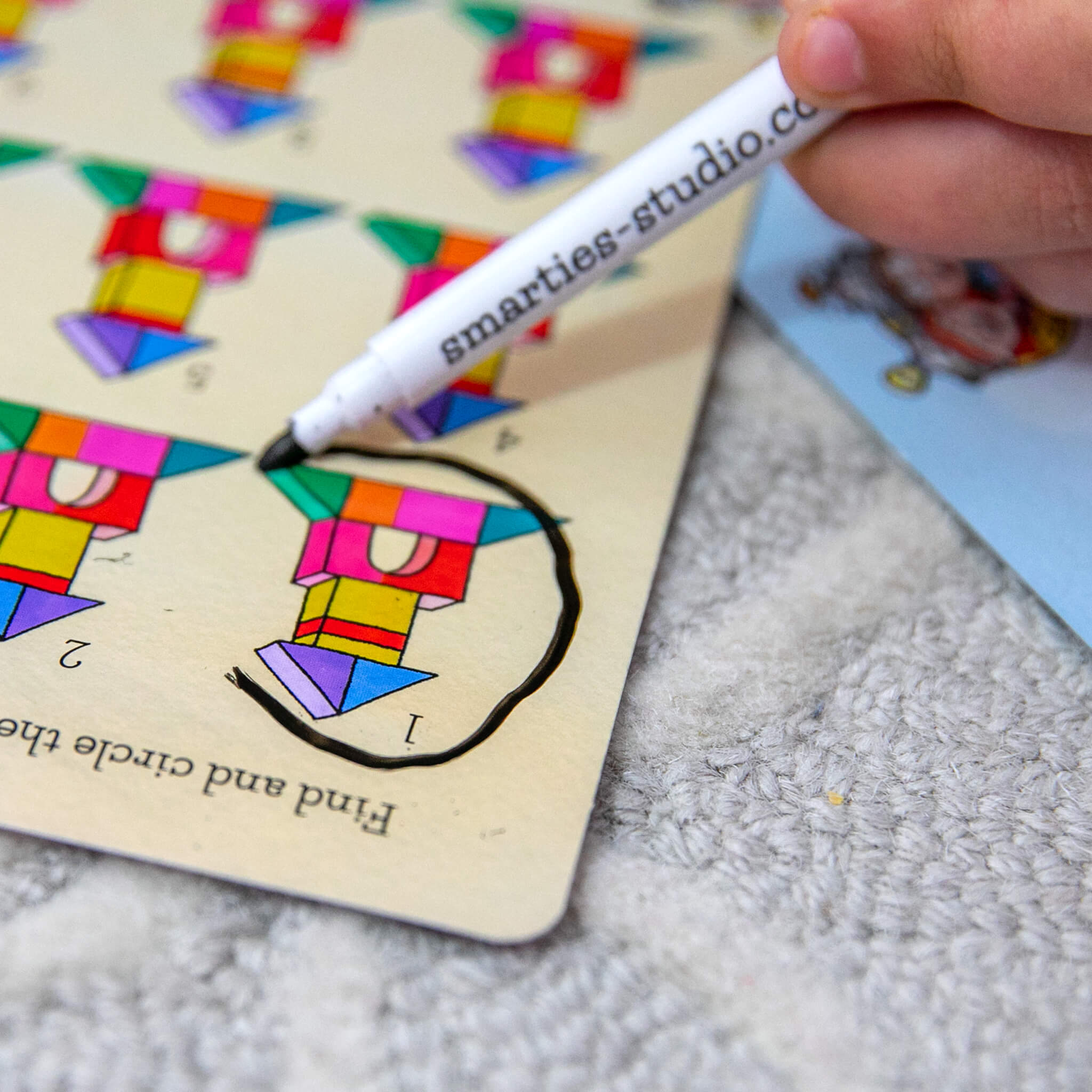 Smarties Studio Dry-Erase Markers (Two-Pack)